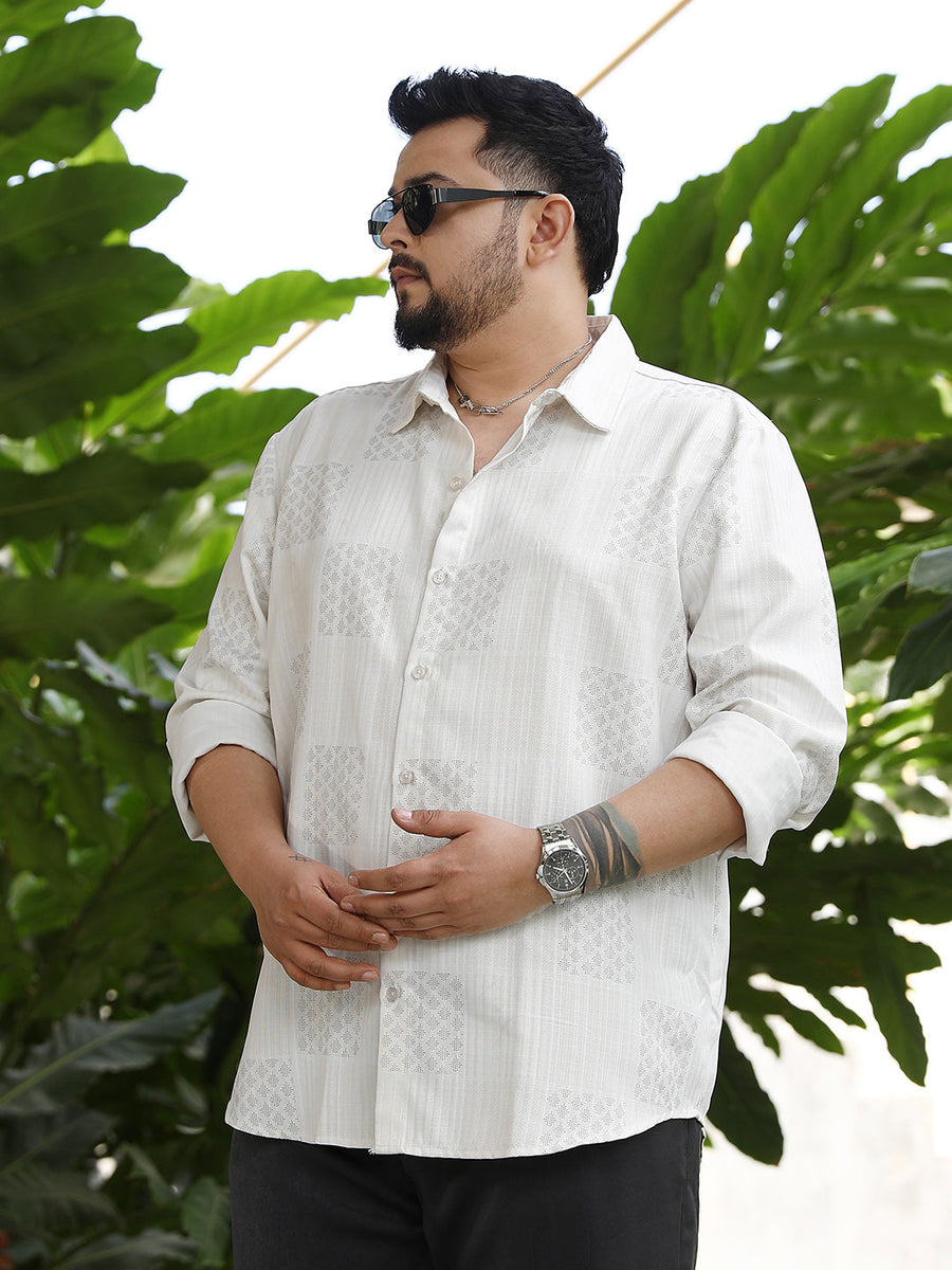 Instafab Plus Men's Daisy White Indie-Block Imprint Shirt
