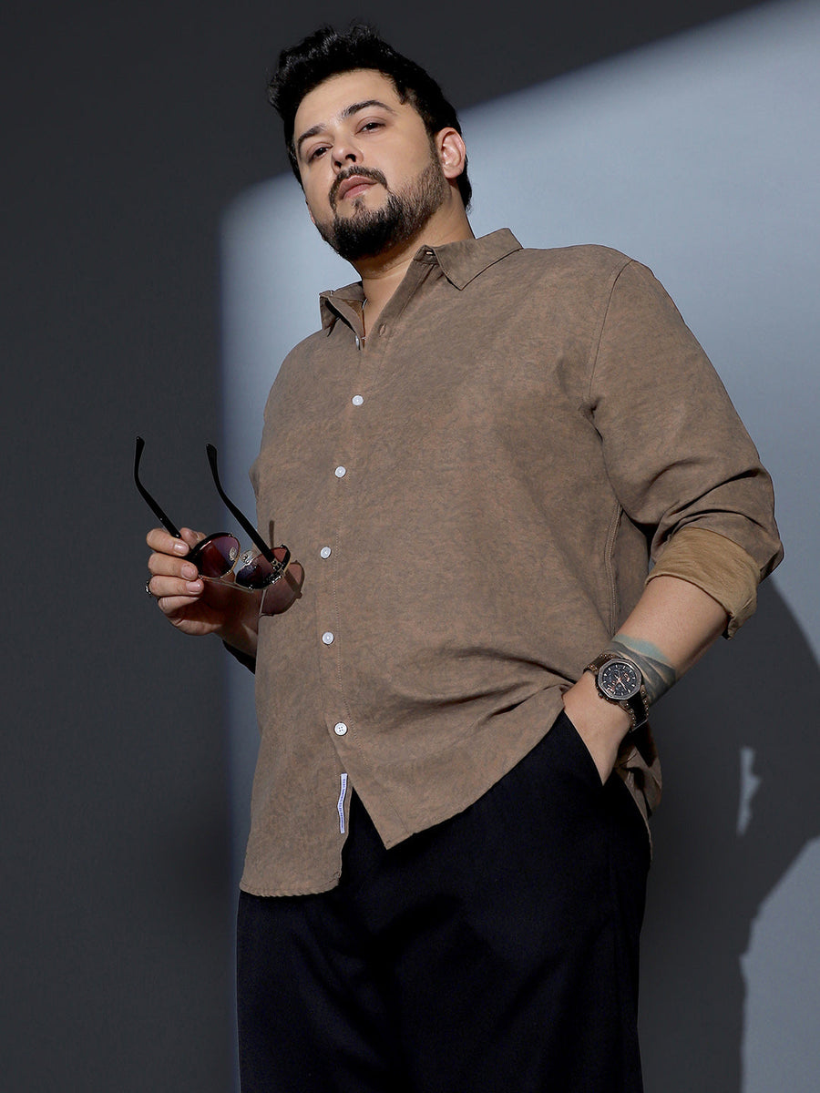 Instafab Plus Men's Midnight Black & Cream White Faded-Leaf Imprint ...